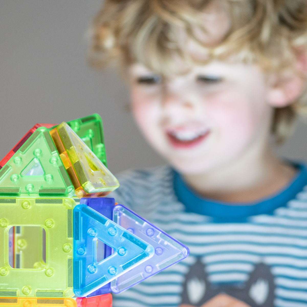 Translucent Polydron KinderMag Class Set – tickit®