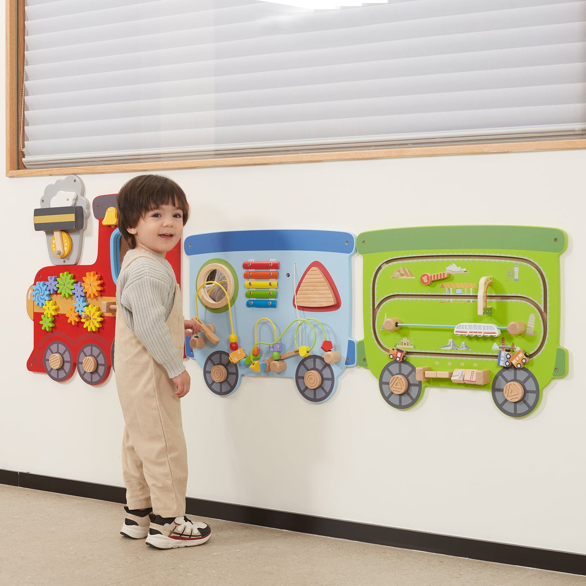 Train Wall Panel – tickit®